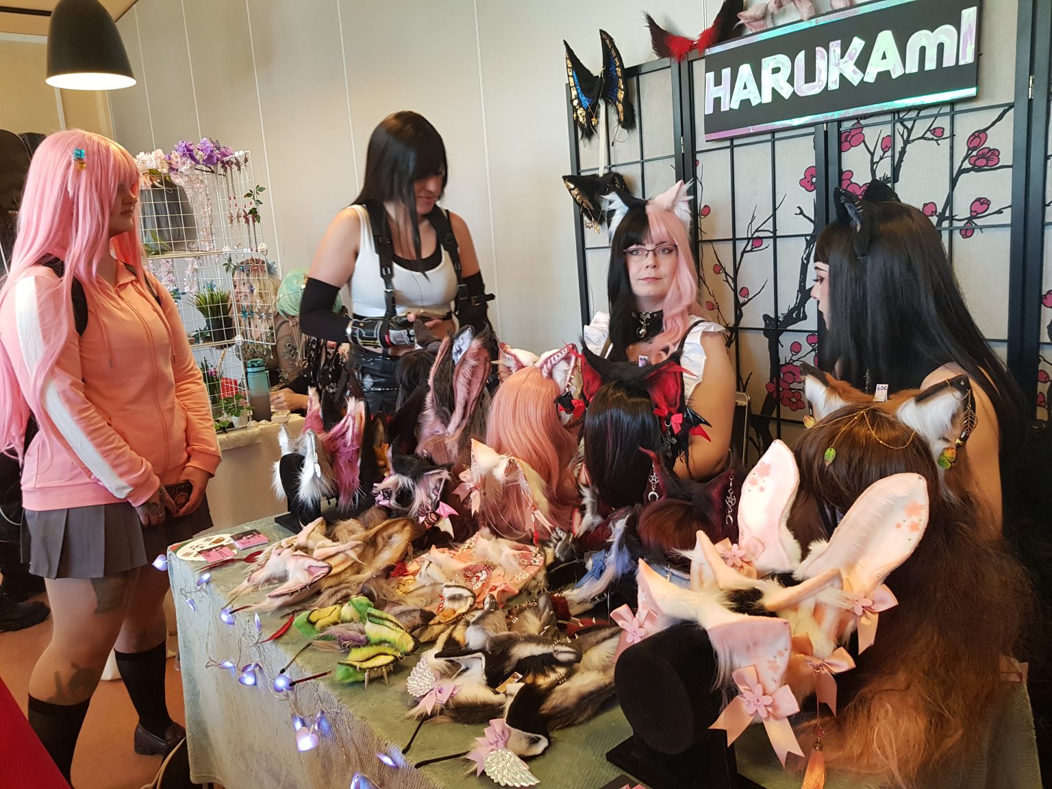 “HanaCon2024 Frühlings-Convention”에서 하노버 한인합창단이 한국을 알리다 – Kyoposhinmun